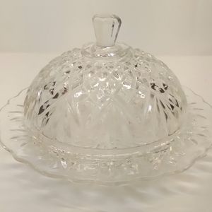 Anchor Hocking | Kitchen | Anchor Hocking Prescut Round Covered Butter ...